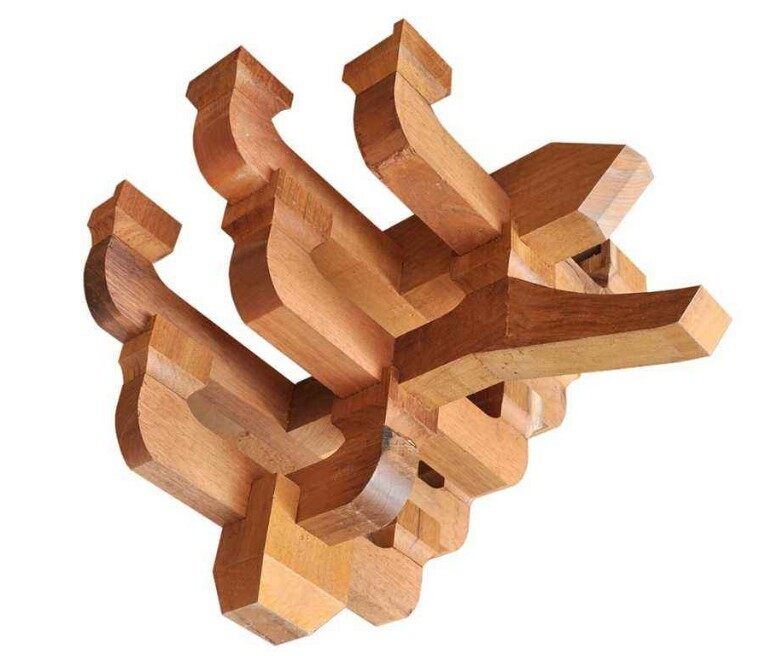 What is the role of the arch in ancient buildings?--Seetao