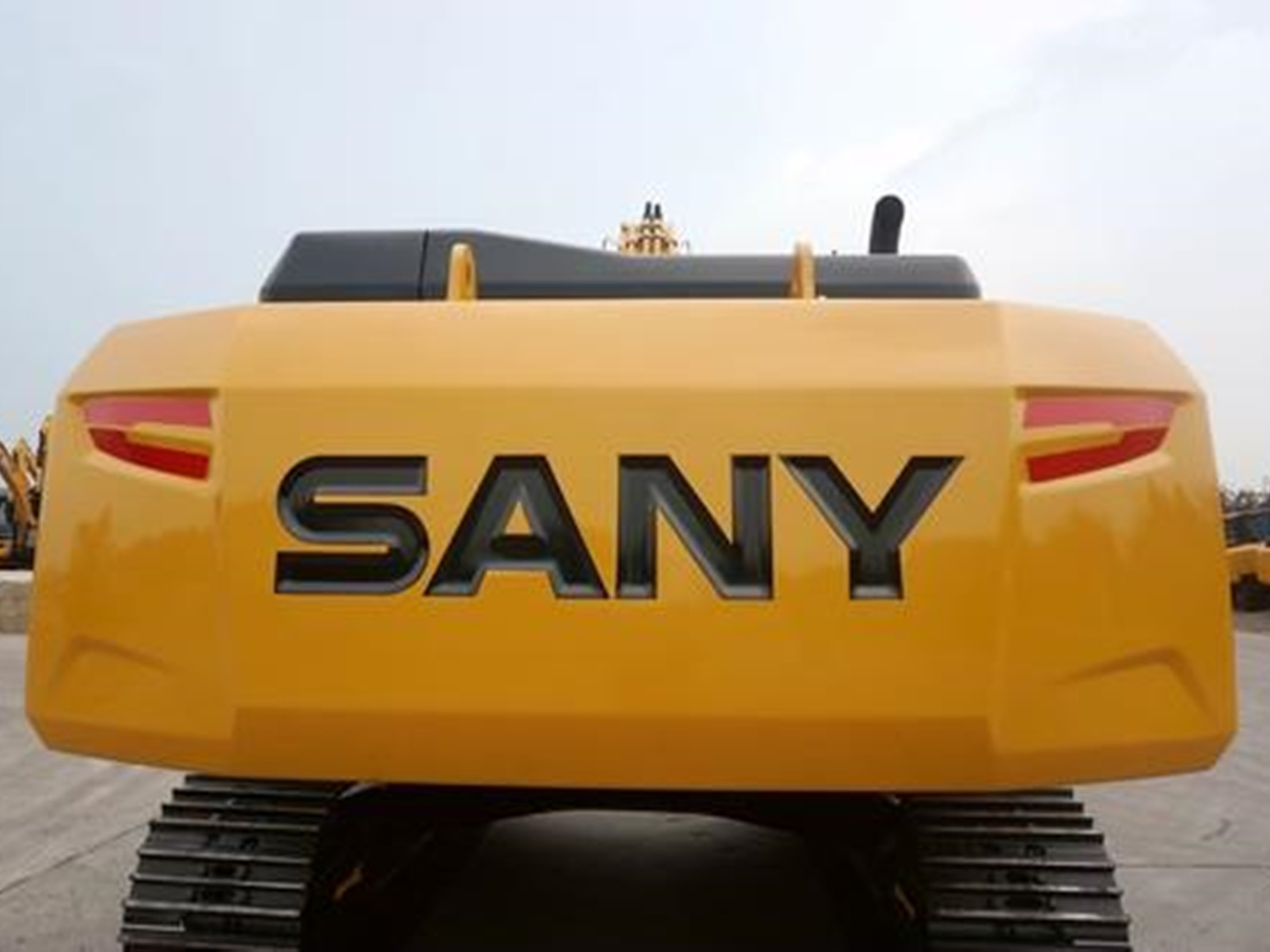 SANY 12 · 12 Free Gifts, 10 Small Digs Free--Seetao