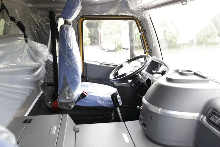 三一重工STC600T5这车真是不一般！--见道网