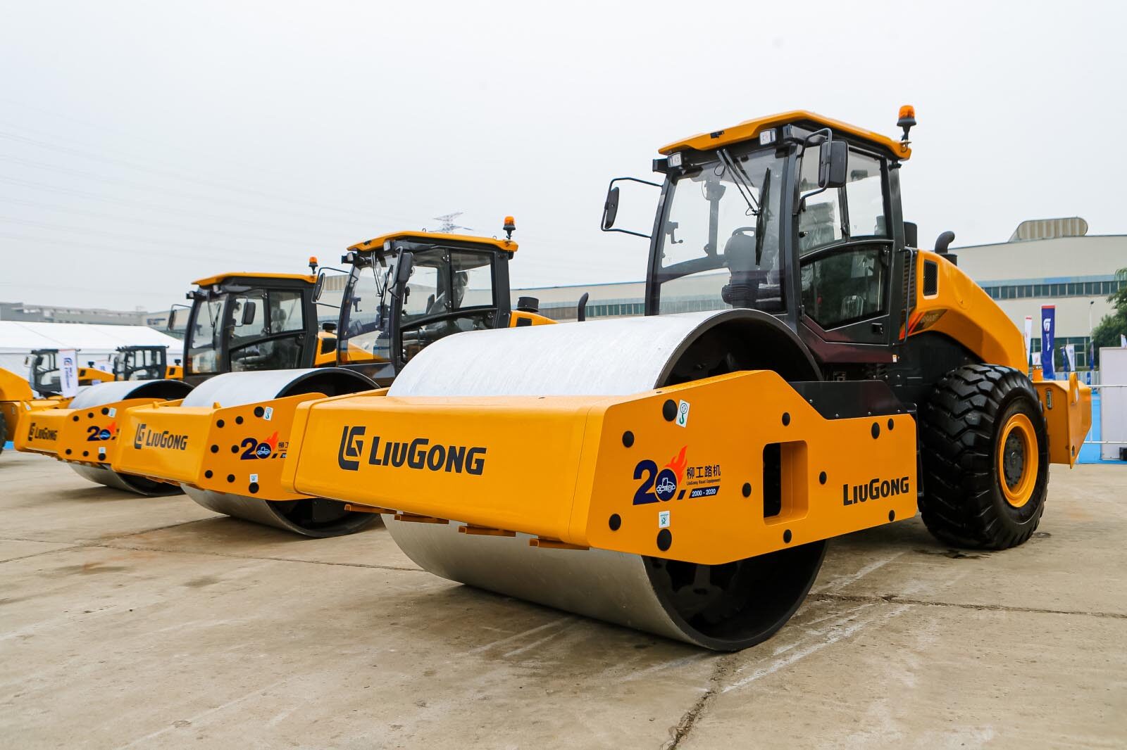 Seven new road equipment products of Liugong are on the market--Seetao