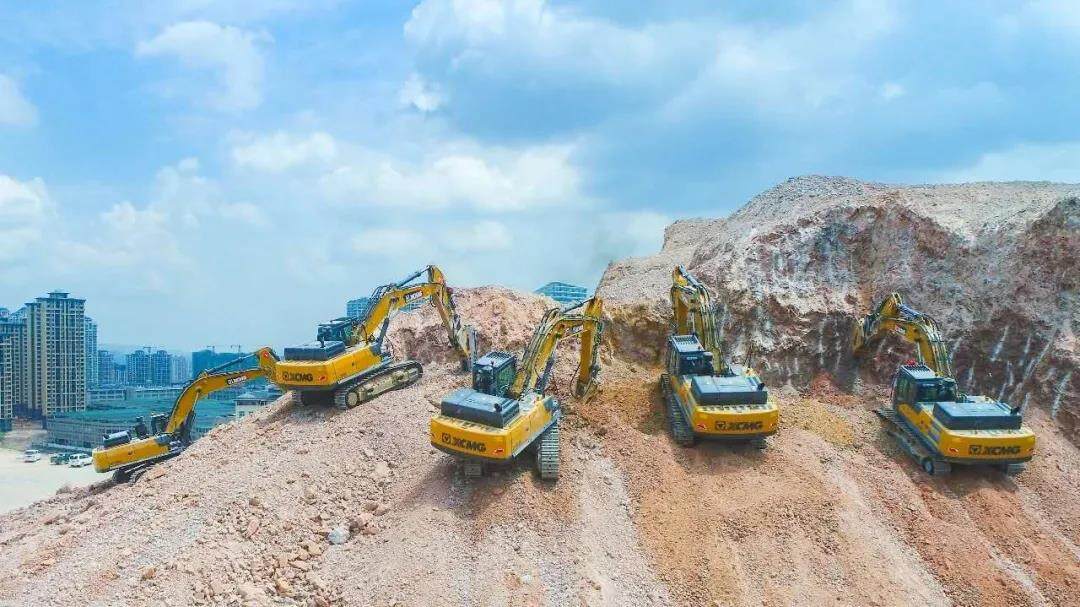 XCMG's full range, all working conditions, all weather releases competitiveness--Seetao