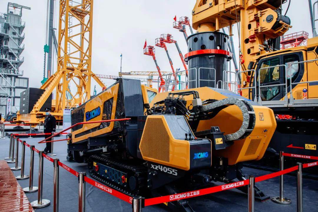 XCMG's full range, all working conditions, all weather releases ...