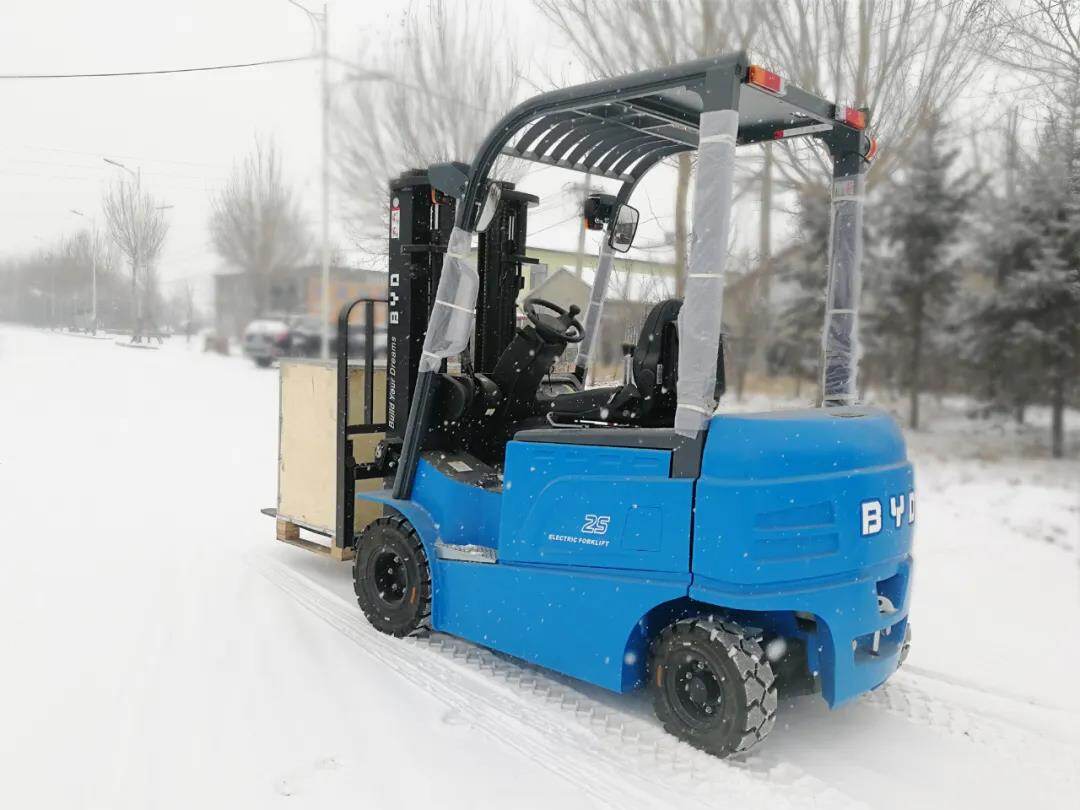 This winter, BYD forklifts will take you to the warmth--Seetao