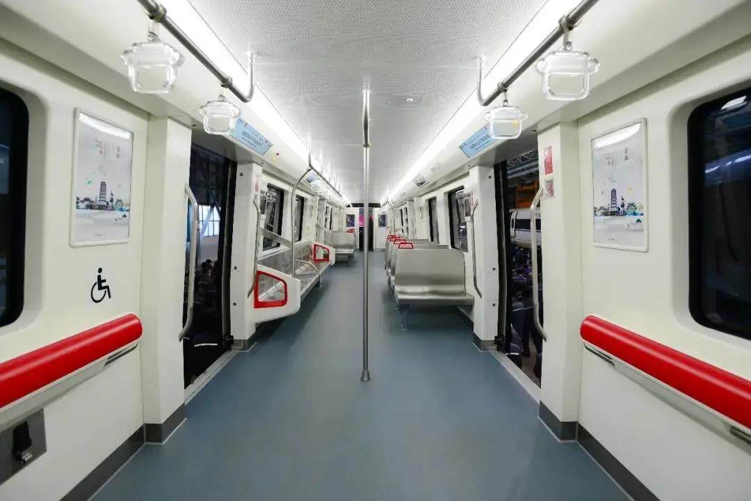 CRRC's new 120km/h municipal electric bus rolls off the assembly line ...