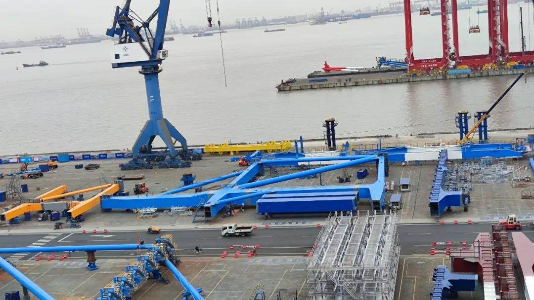 Quayside bridge of Qinzhou Port automated container terminal--Seetao