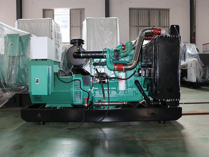 Cummins launches natural gas heavy-duty powertrain in the North ...