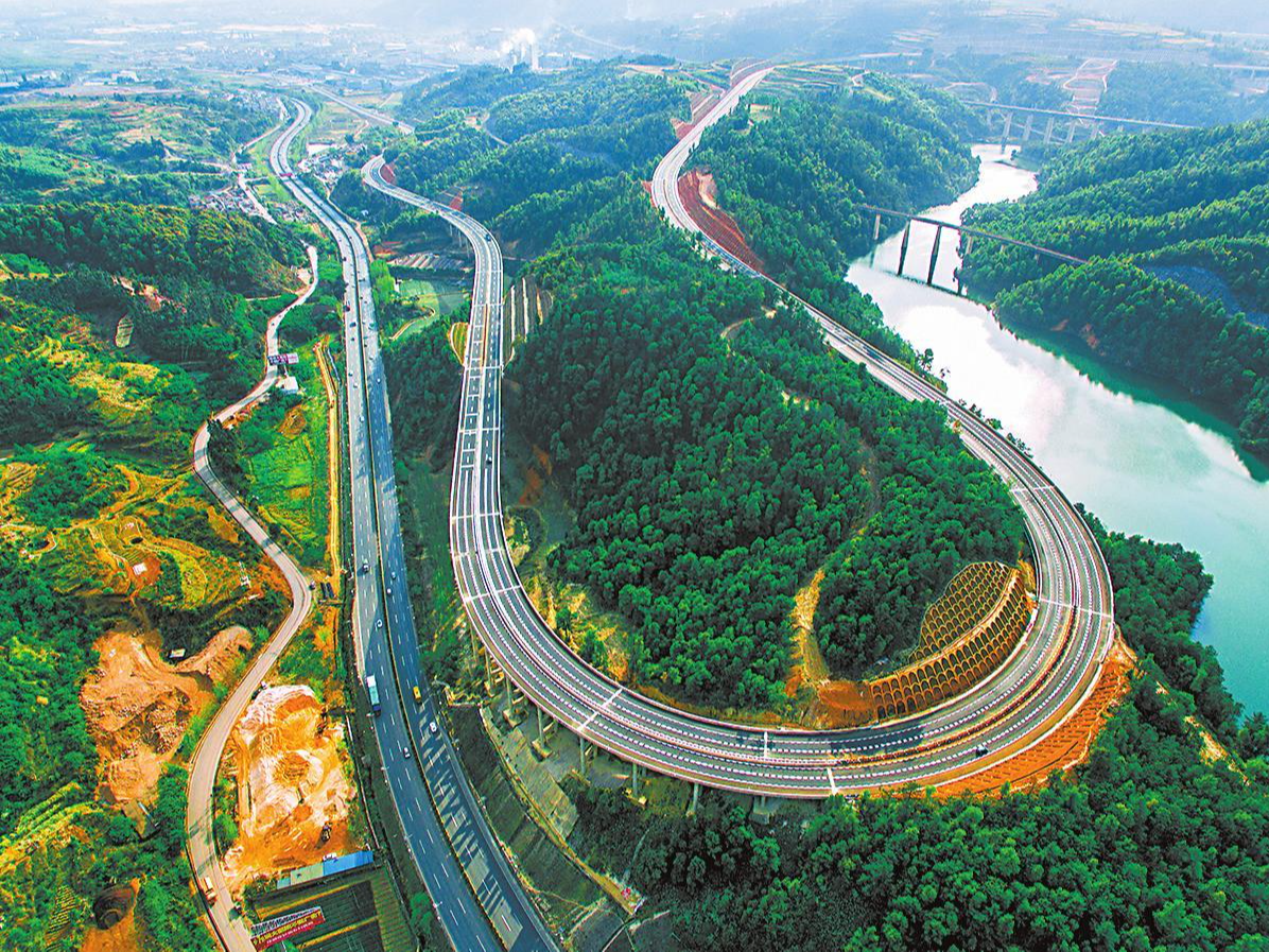 12.2 مليار! بدأت Yuxi Beicheng Zhiyanhe Expressway في تقديم العطاءات ...