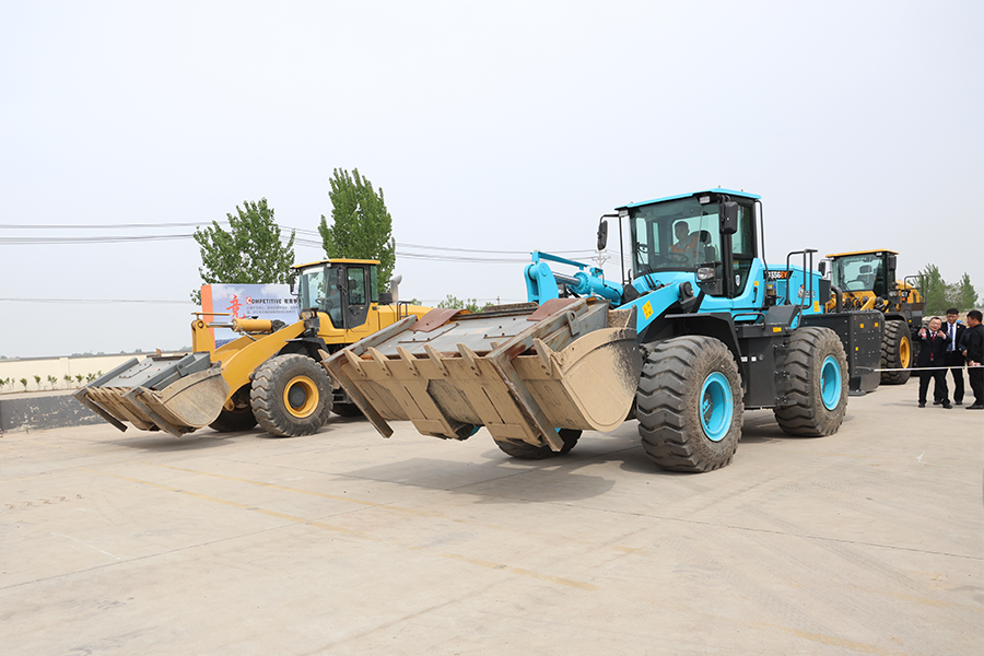 Ensign Heavy Industry Electric Loader Tasting Conference was ...