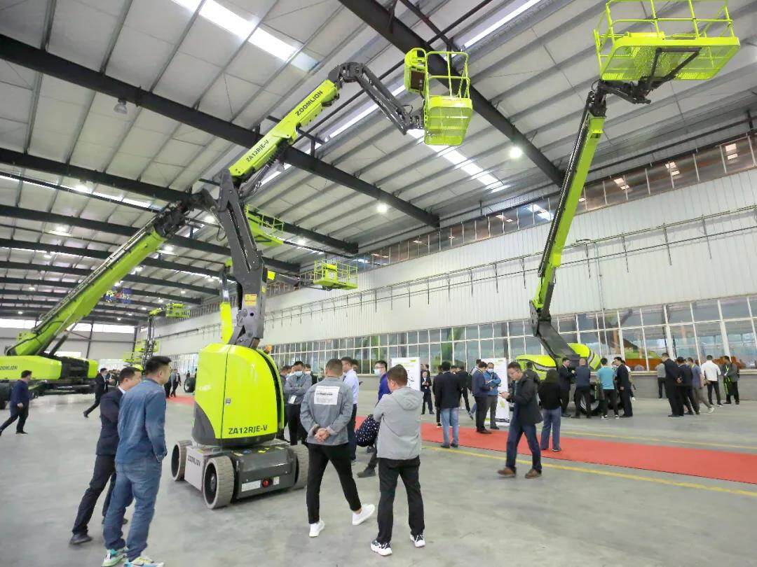 Zoomlion's intelligent high-tech machine shines with 15 new products ...