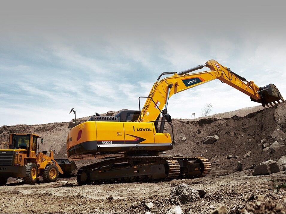 Lovol construction machinery new product delivery machine is in full ...