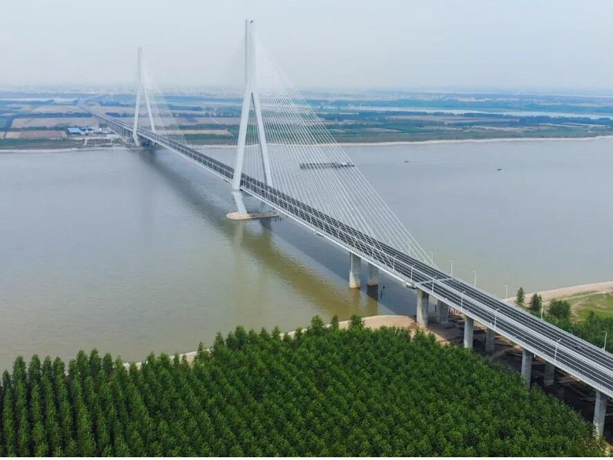 Jingzhou Libu Yangtze River Highway-Rail Bridge is about to start ...