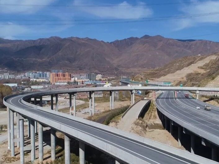 Proposed Huangyuan-Xihai Town Expressway Project in Qinghai Province ...