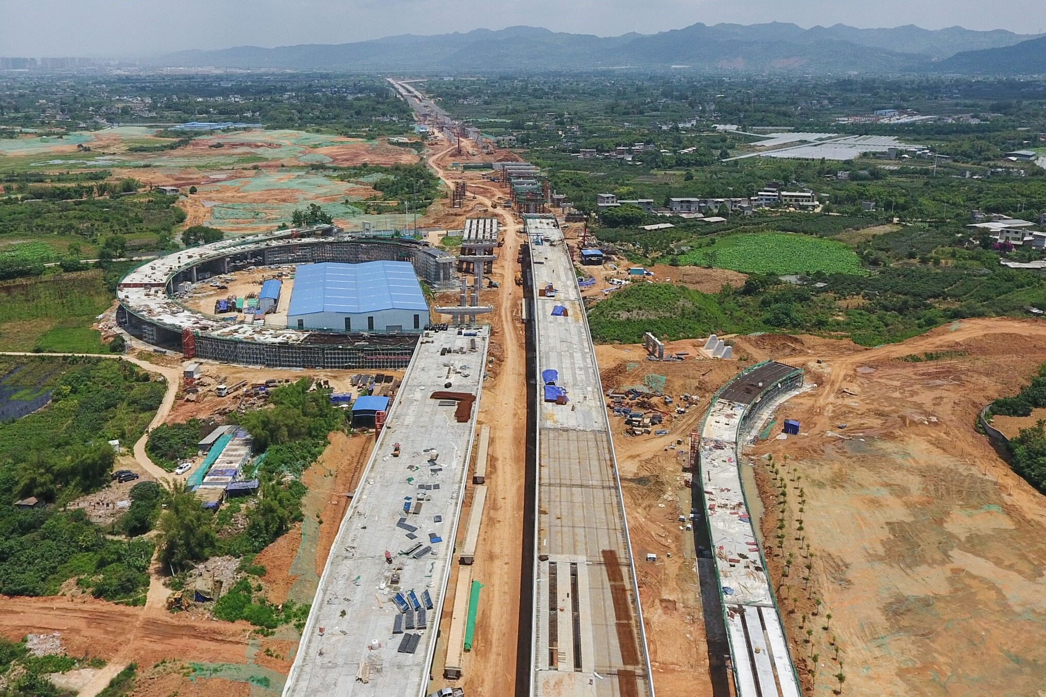 Vietnam plan to prioritize investment and construction of 25 key ...