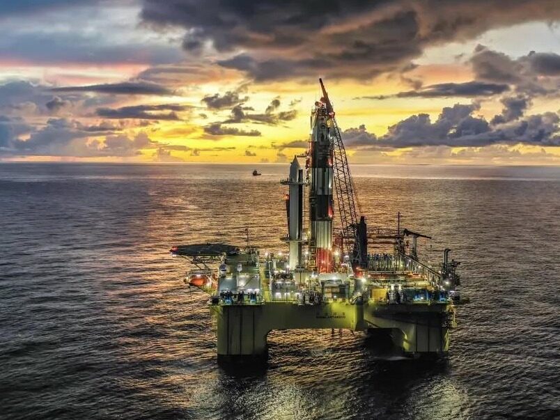 Drilling! The world's first intelligent deepwater drilling platform is ...