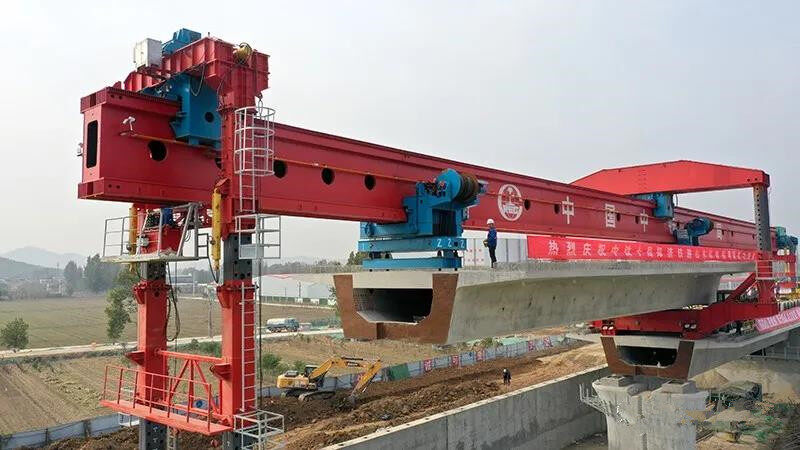 Construction of beam erection on Shandong section of Zheng-Ji high ...