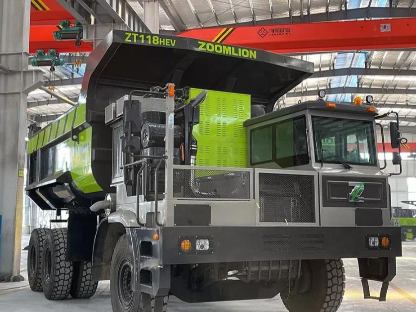 New products of Zoomlion Black Technology are launched in batches--Seetao