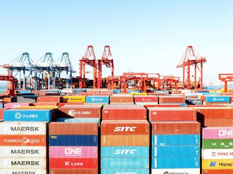 The opening ceremony of China's first smart container terminal was held ...