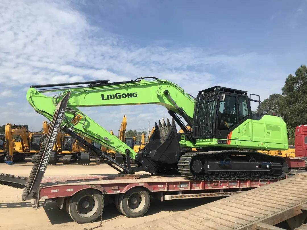 Two consecutive launches of Liugonglv pure electric excavators--Seetao