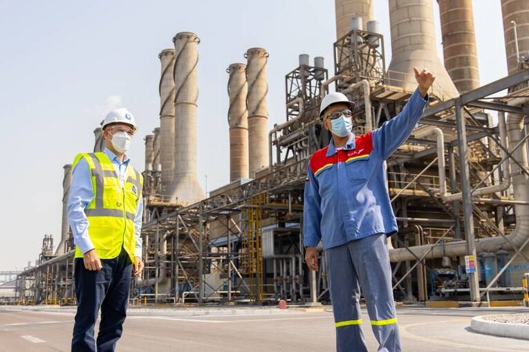 BP unveils 500MW large-scale green hydrogen center in Northeast England ...