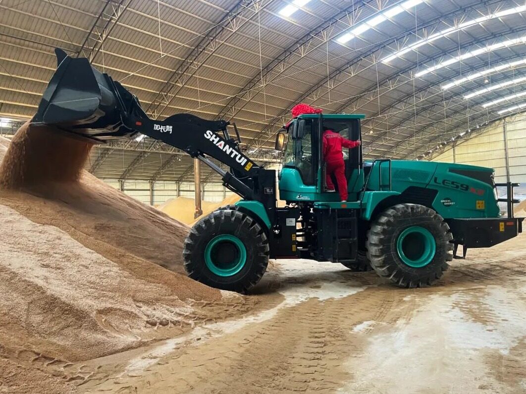For low carbon emission reduction, Shantui loader is the first choice ...