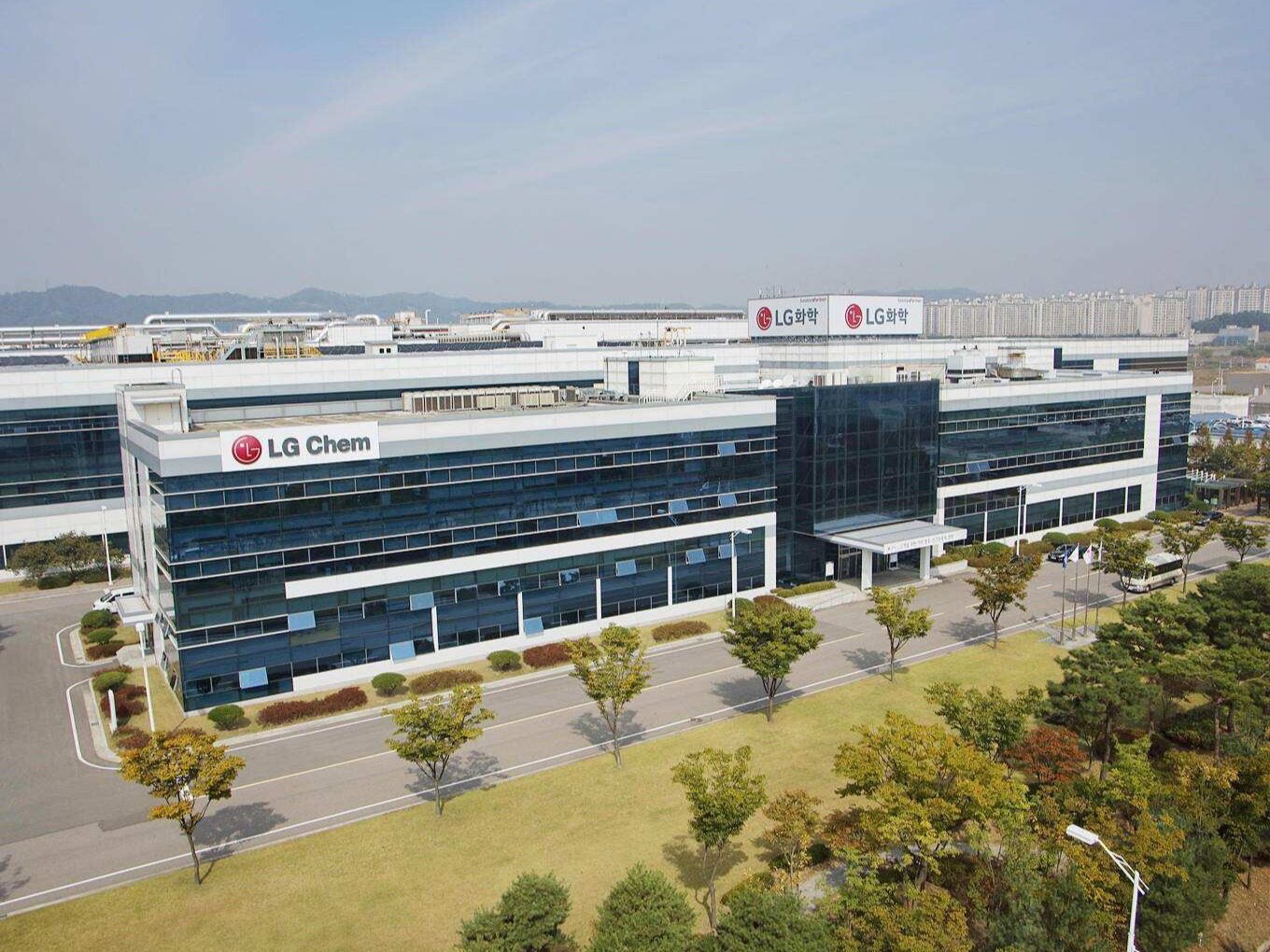 LG New Energy raises 70 billion yuan, plans to go public in early 2022 ...