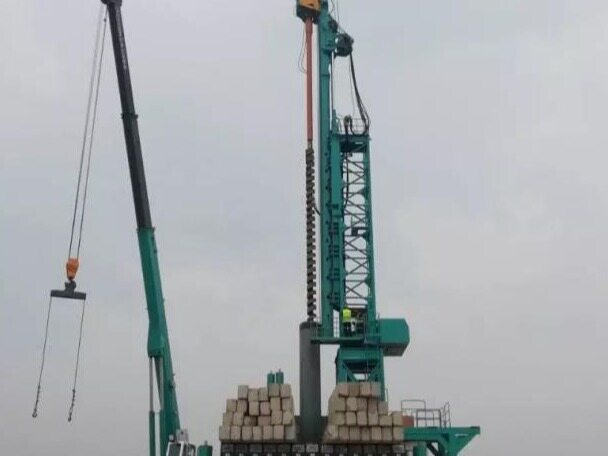 SUNWARD pilot hole static pile driver was first used in high-speed rail ...