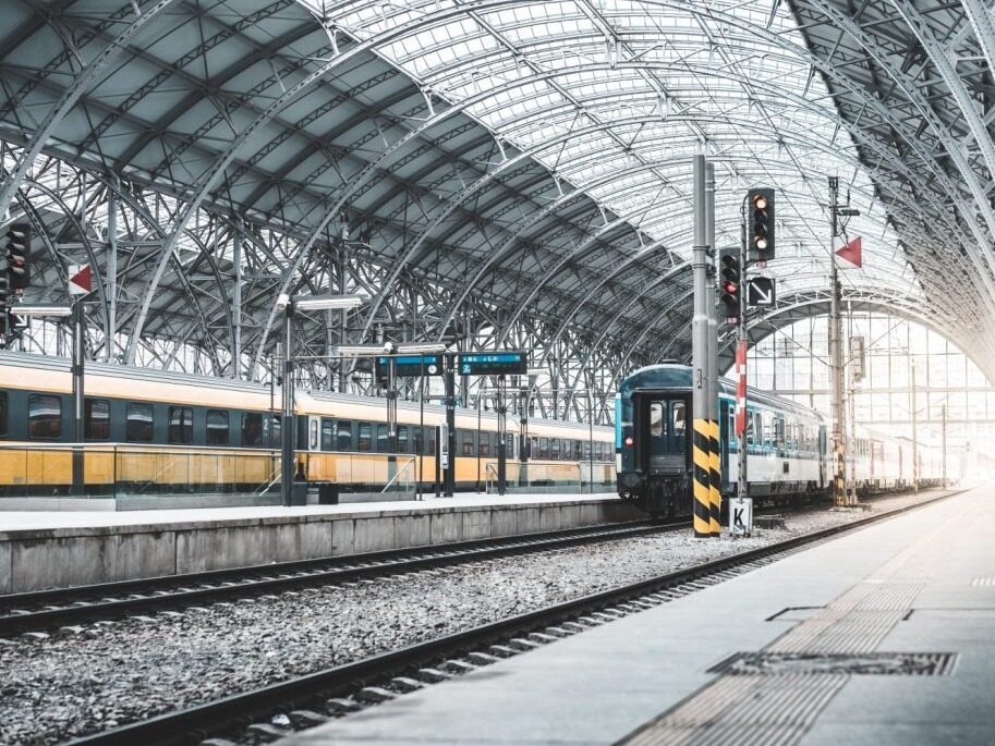 Railway performance: High-speed rail mileage will exceed 40,000 ...