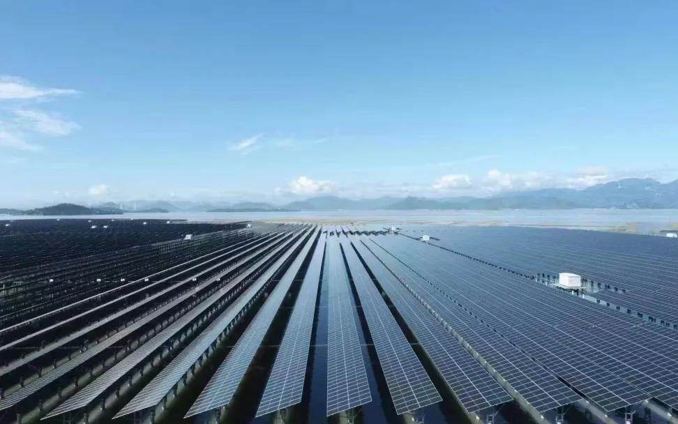Huaneng's Qinggang Photovoltaic Power Station generates power!--Seetao