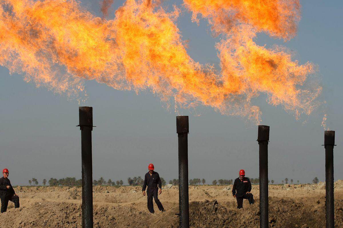 Oman and Shell sign a gas project agreement for Block10ofthe Saih Rawl ...