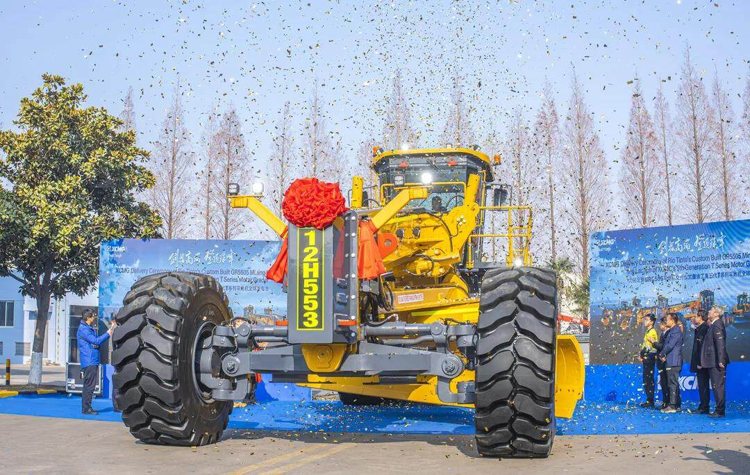 High-end customized global ultra-large mining graders are listed!--Seetao