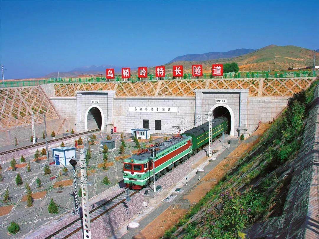 China Railway Tunnel Bureau 10 000 Kilometers A Lighthouse On The China Railway Tunnel Bureau 10 000 Kilometers A Lighthouse On The