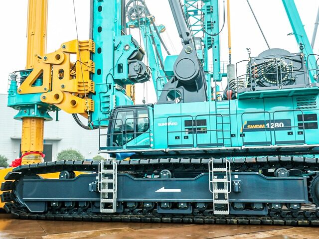 The world's largest rotary drilling rig rolls off the assembly line--Seetao
