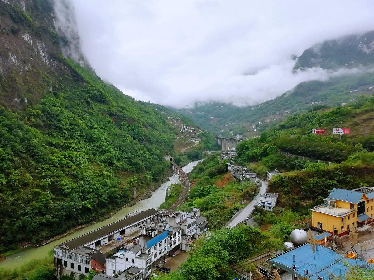 Yunnan plans to build comprehensive transportation channels--Seetao