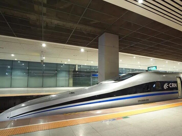 Bronze Sword runs at the highest speed on the newly built high-speed ...