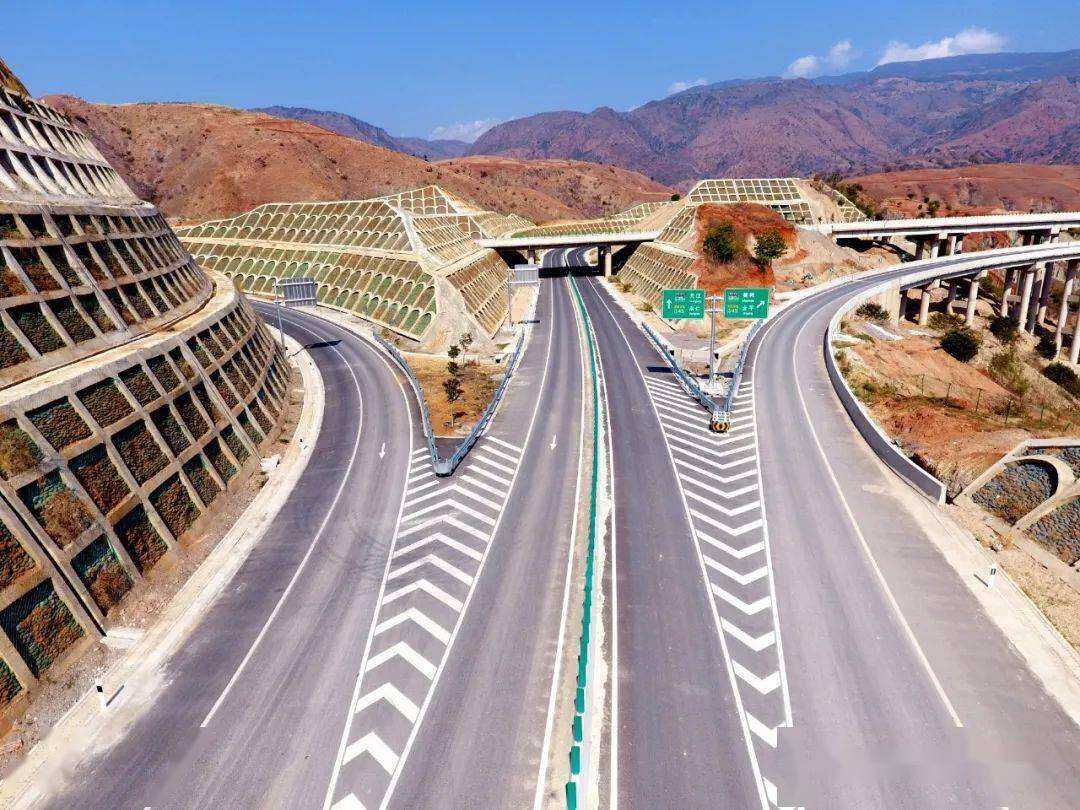 Yunnan strives to reach 350,000 kilometers of highways by 2025--Seetao