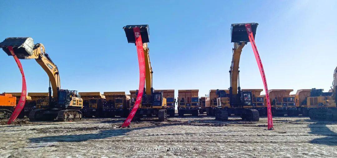 Liugong Mining Equipment Delivered to Large Open-pit Coal Mine in Inner ...