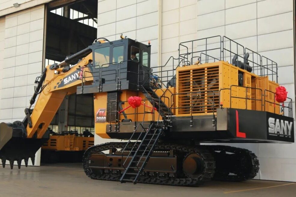 SANY's first SY2000H ultra-large digging rolls off the assembly line ...