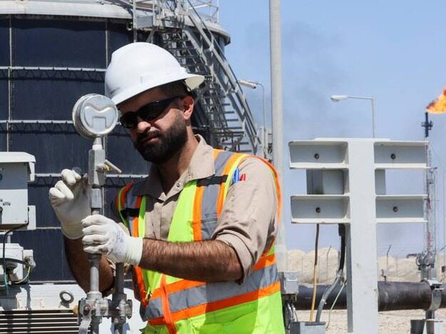 Iraq signs gas deal with Halliburton to boost energy output--Seetao