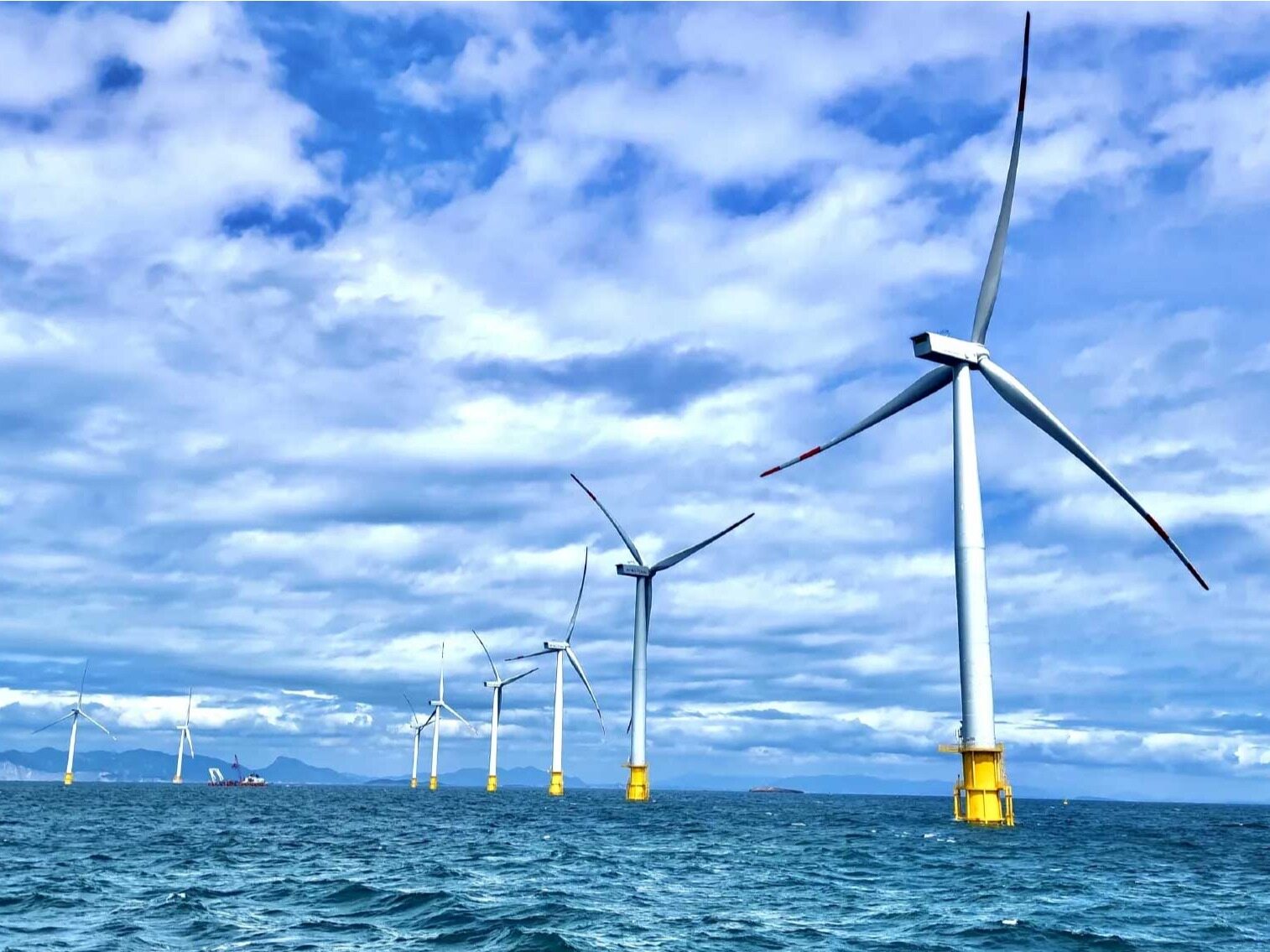 Liaoning's 1.7 million kilowatt sea-land wind power project starts ...