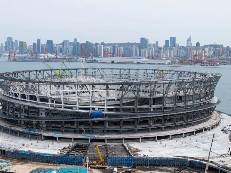 Construction of cable structure of Barracuda Bay Football Stadium ...