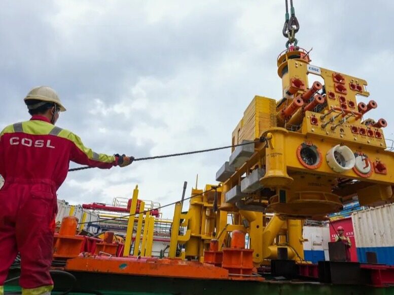 China's first deepwater subsea tree completed subsea installation--Seetao