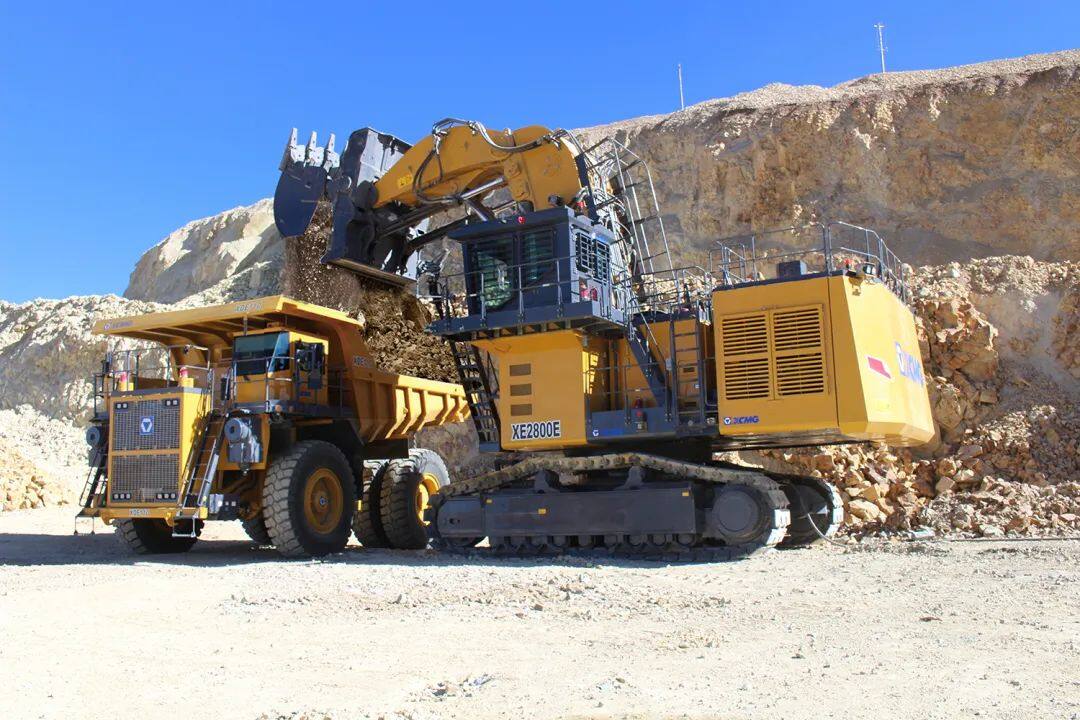 XCMG's large-scale mining equipment supports the Tibet copper mine ...