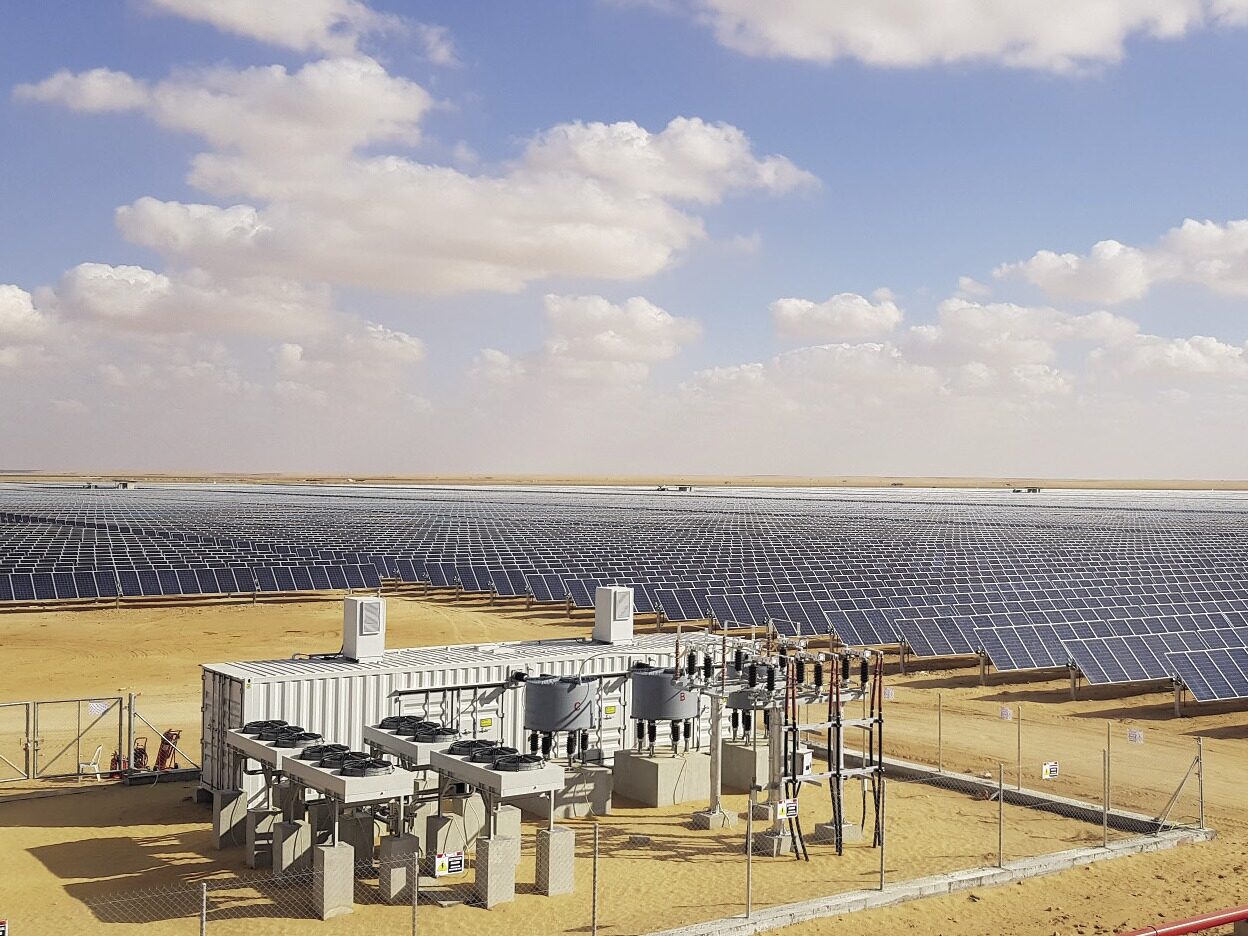 12GW! Saudi Aramco to increase construction of wind and solar projects ...