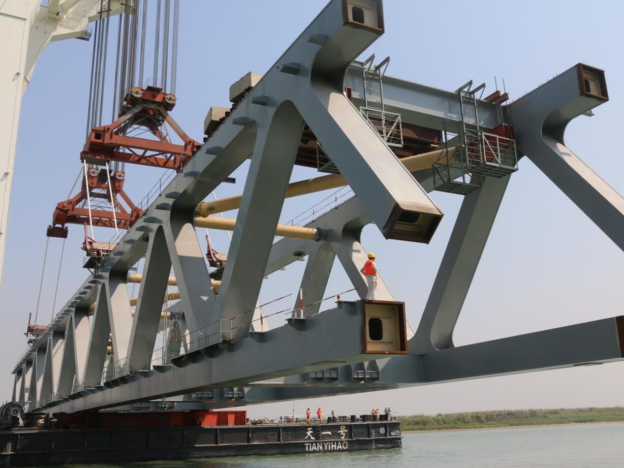 Bangladesh Padma Bridge opens to traffic--Seetao