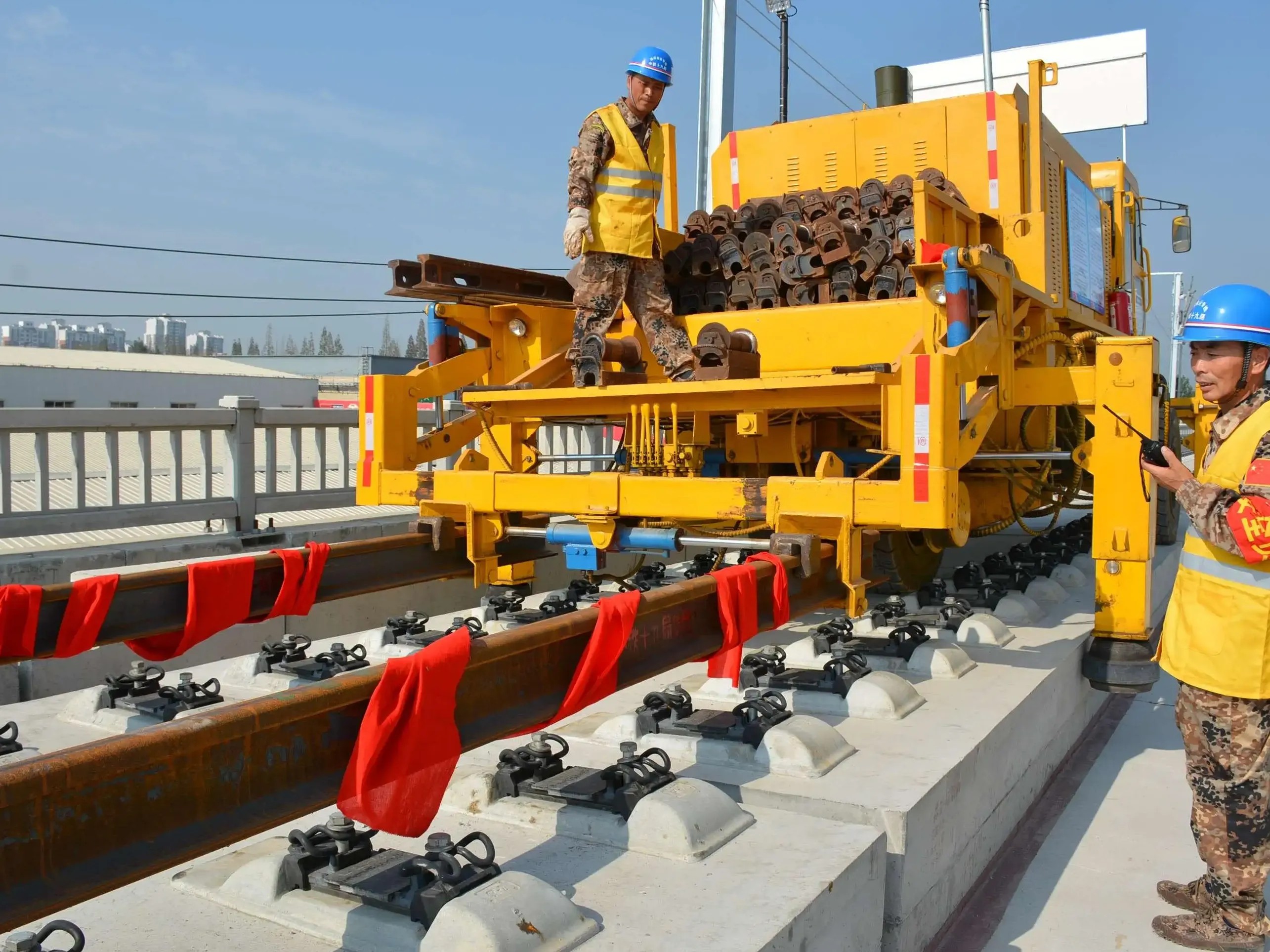 The Zhuhai-Zhaoqing high-speed rail Zhuhai-Jiangmen section project was ...