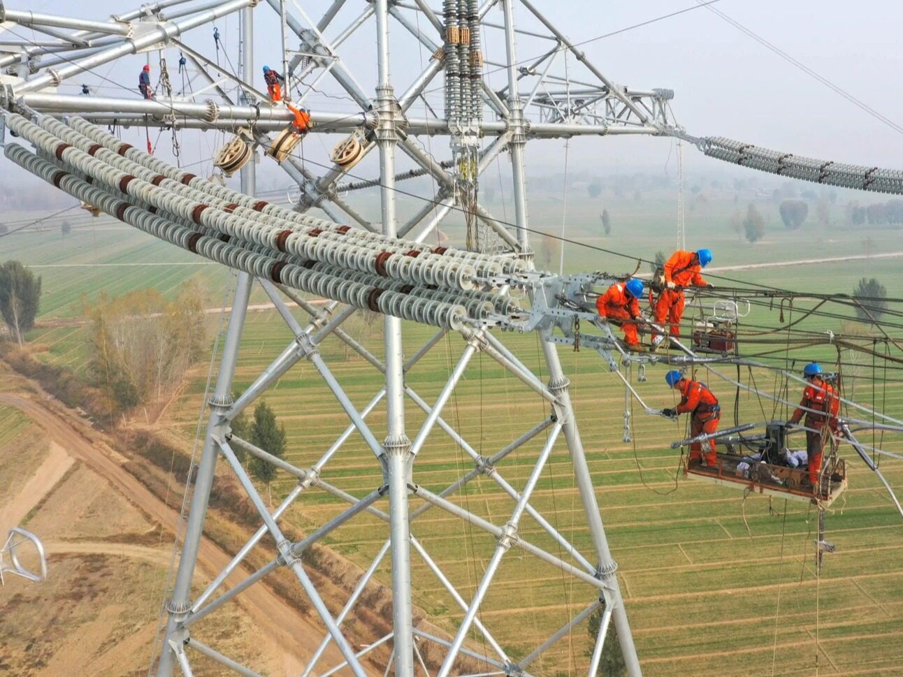 State Grid will start four AC and four straight UHV projects--Seetao