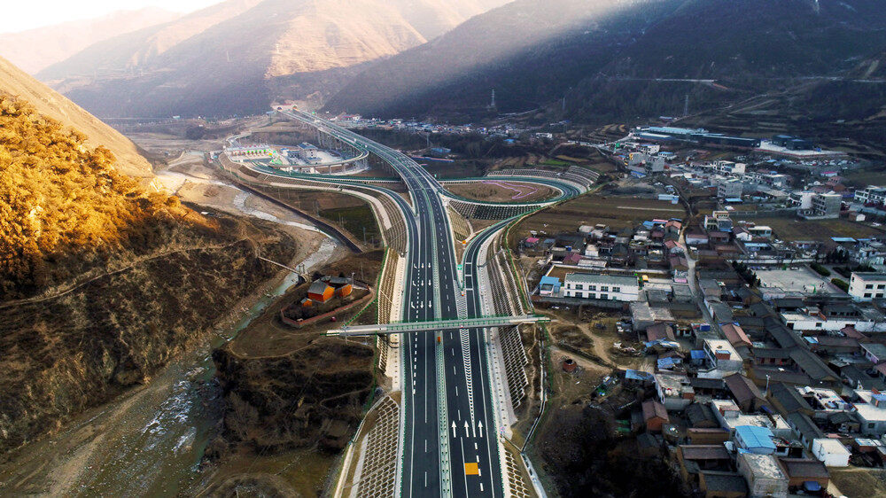 Gansu Lanzhou-Yongjing-Linxia Expressway approved--Seetao