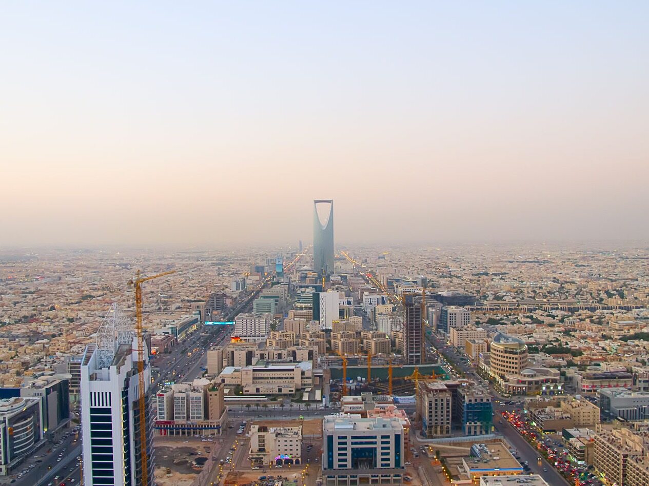 Saudi Ajlan & Bros signs US$7 billion deal with Malaysian firm--Seetao