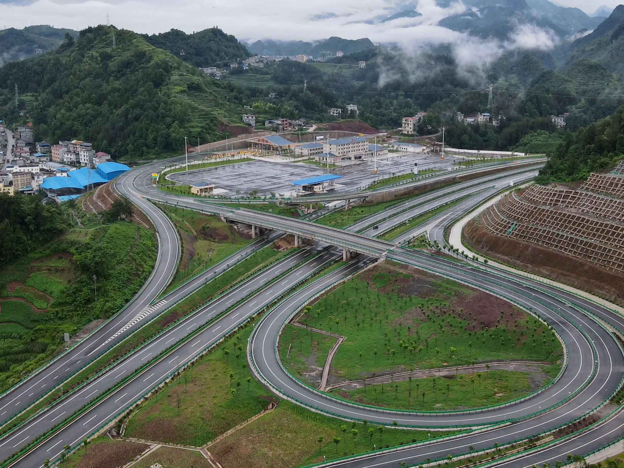 Shensu-Zhejiang-Anhui Expressway Reconstruction and Expansion Project ...