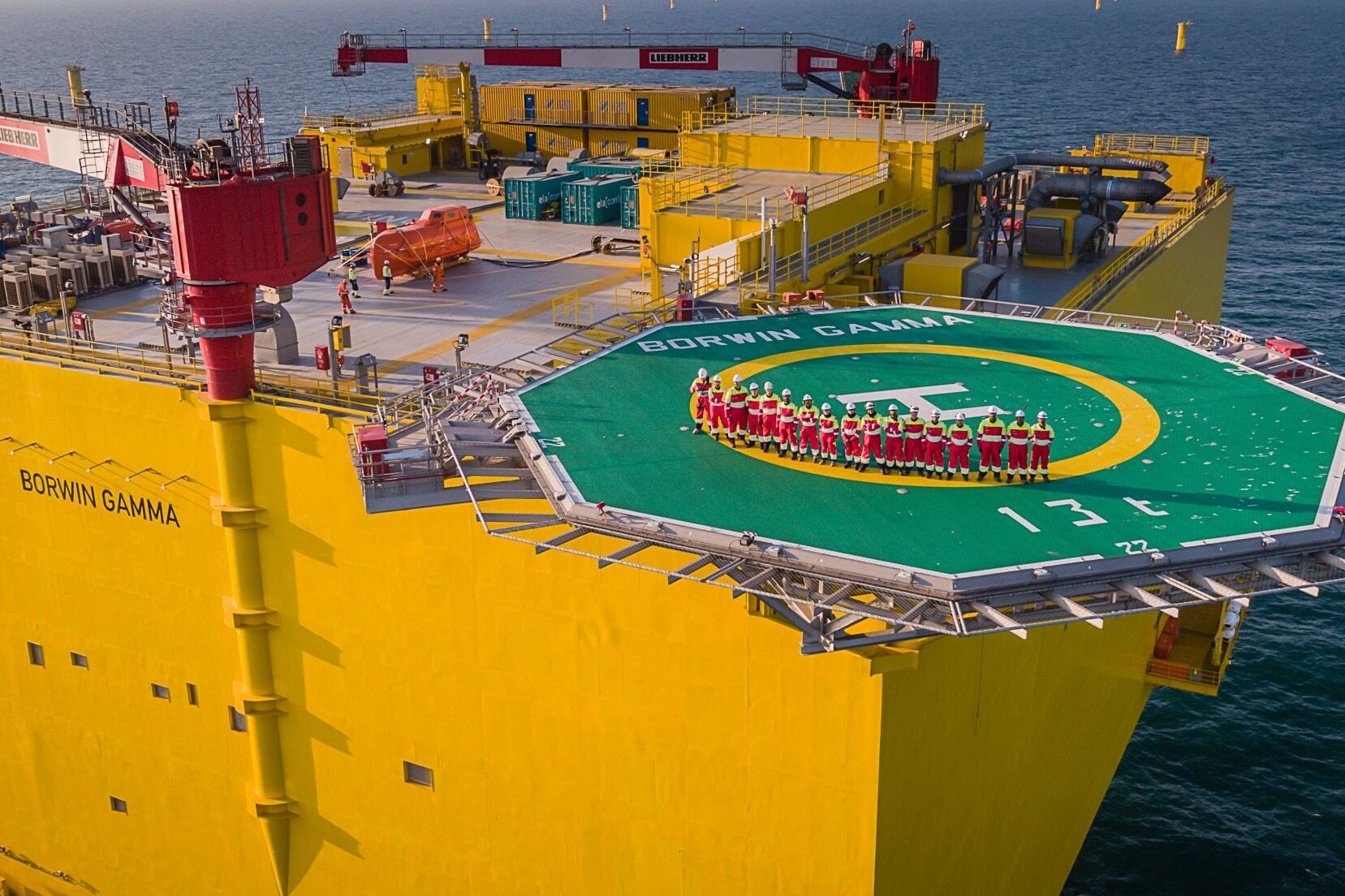 荷兰输电系统运营商TenneT在德国北海安装DolWin kappa海上平台--见道网